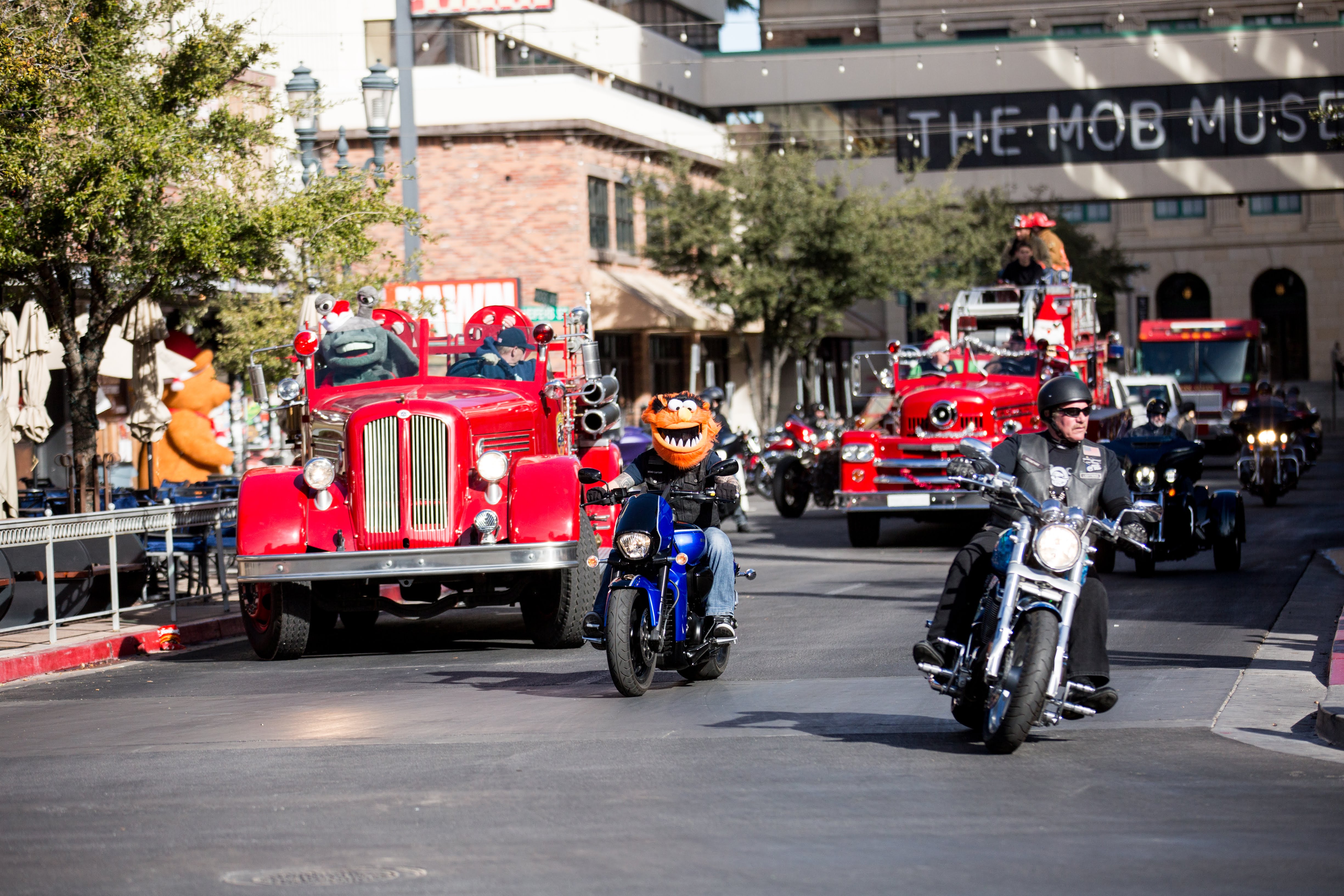 075 – Hogs & Heifers Saloon Las Vegas