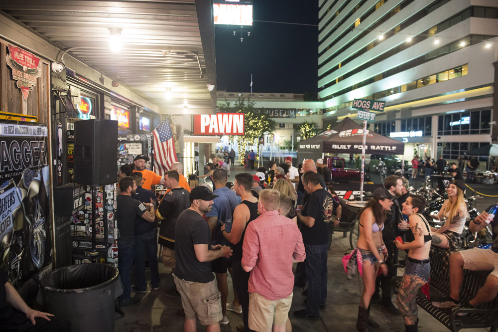 Hogs_and_Heifers_Saloon_Las_Vegas_0369 – Hogs & Heifers Saloon Las Vegas