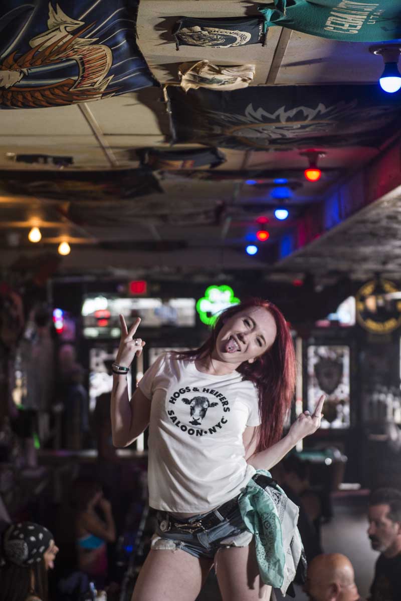 Your Favorite Redhead! The Infamous Bartenders of Hogs & Heifers Saloon ...